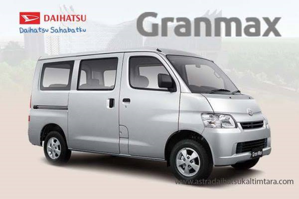 Grand Max Mobil Murah 1000 Fungsi, Cocok untuk UMKM!